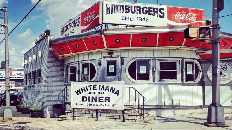 9 New Jersey hamburger joints that seriously know how to bring the bite