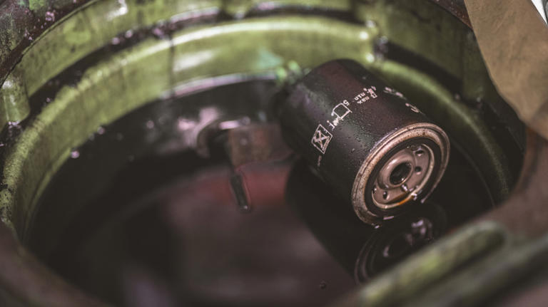 How long, in general, does an oil filter last?