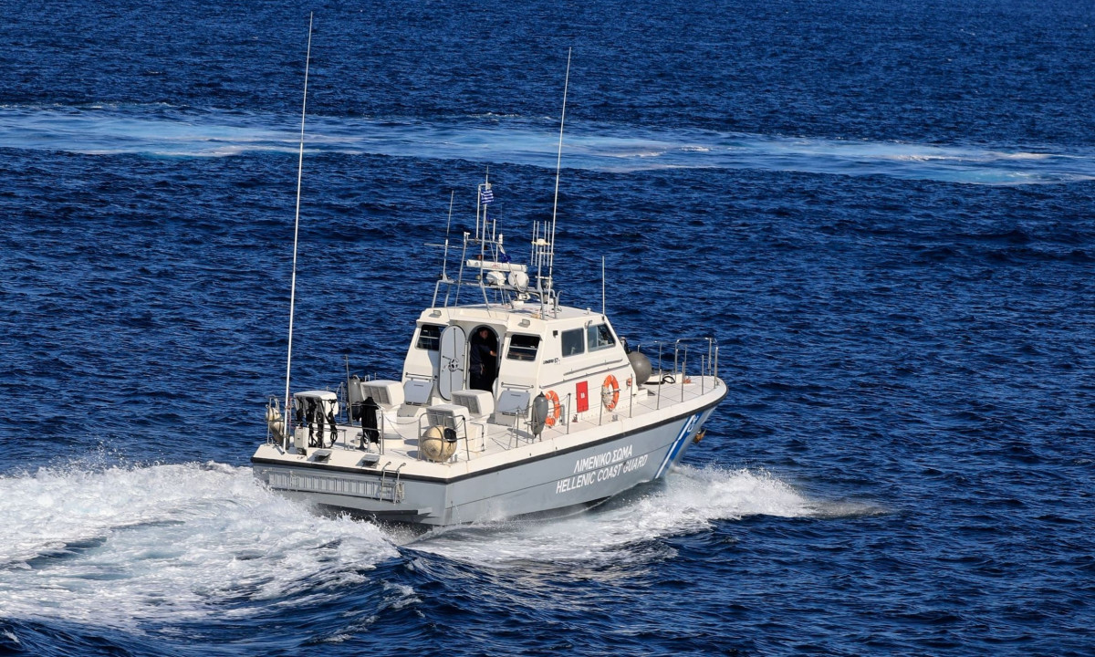 Πειραιάς: Εμπλοκή άγκυρας στο Blue Star Naxos - Tαλαιπωρία για 514 επιβάτες