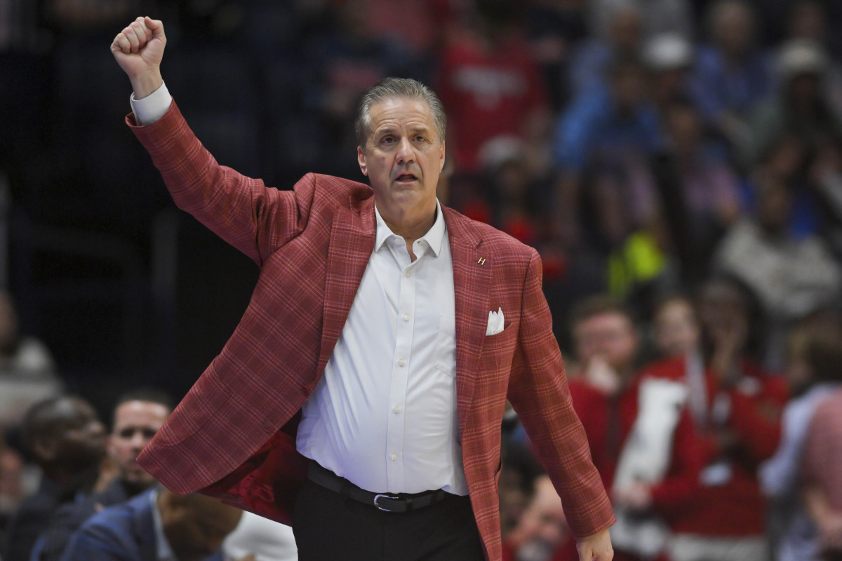 John Calipari achieves 60th NCAA tournament win with Arkansas Razorbacks