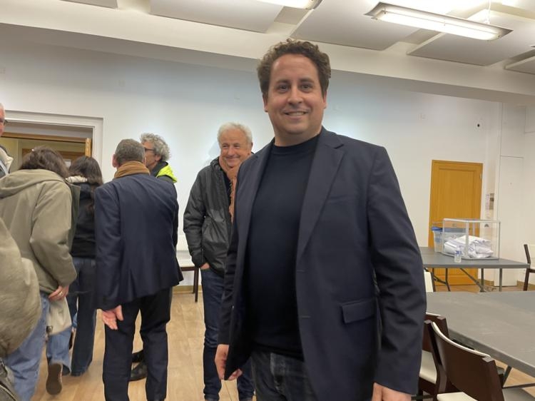 Municipales 2026 à Pornic : Antoine Hubert, le candidat centriste qui a ...