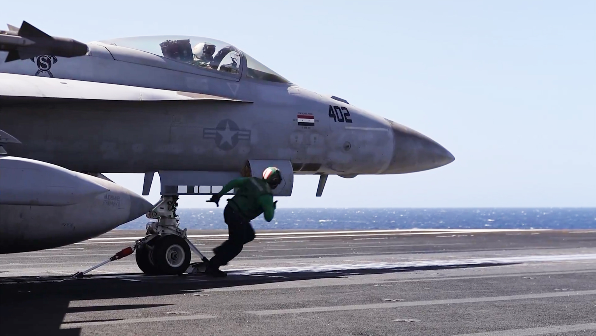 F/A-18E Super Hornet that downed Syrian Su-22 now flying in Operation ...
