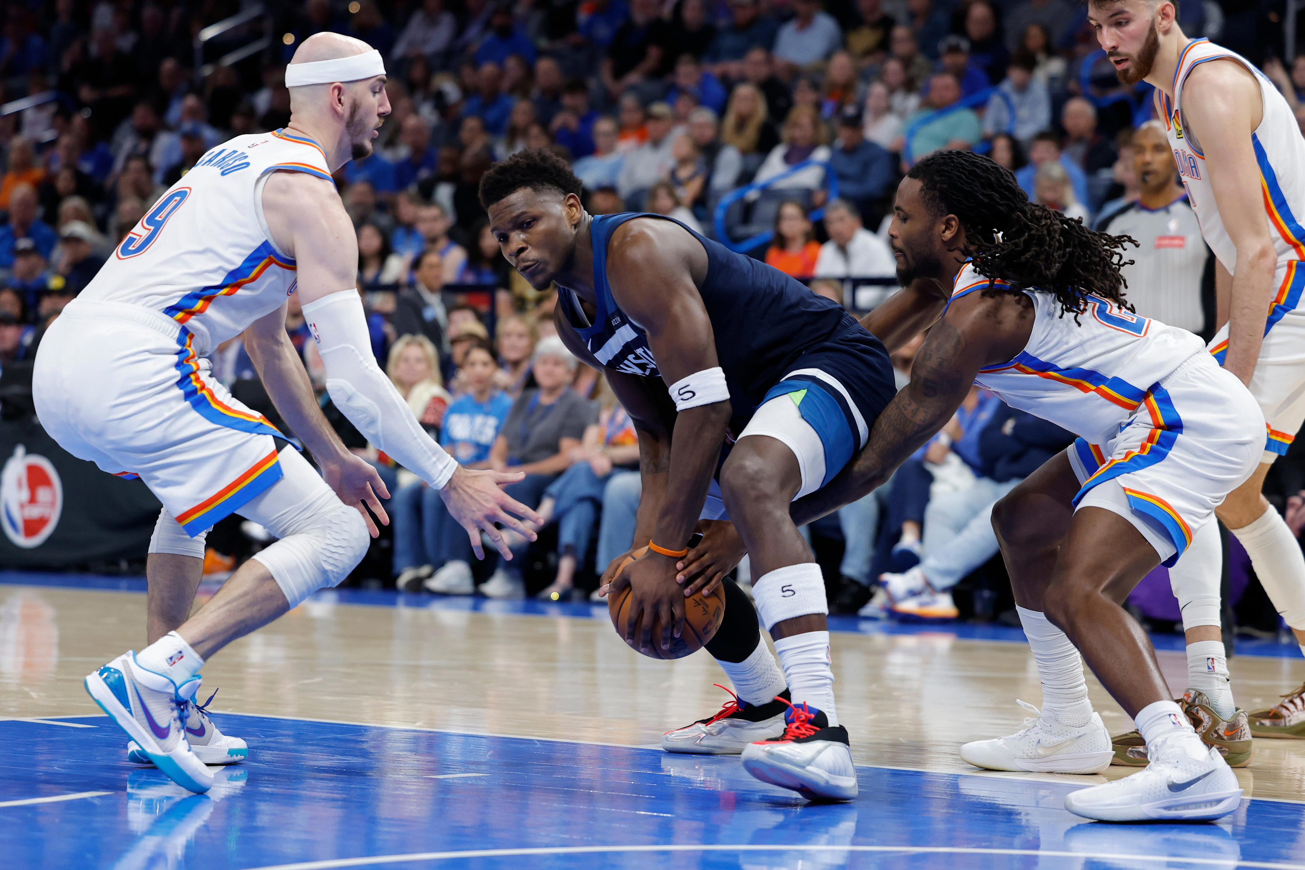 Photos: Best images from Thunder's 116-103 win over Timberwolves