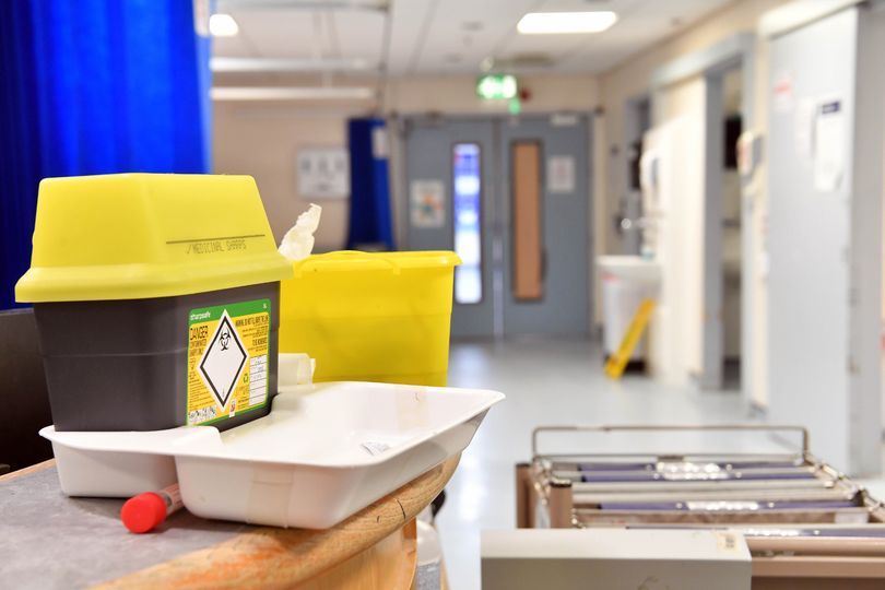 Warning issued to those at 'increased risk' of meningitis amid UK outbreak