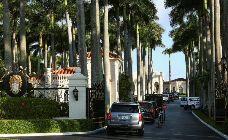 Trump calls for Hormuz help, blasts Iran war coverage in Mar-a-Lago visit