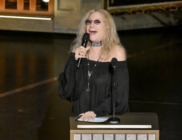 Oscars 2026: Barbra Streisand moves viewers to tears as she sings ...