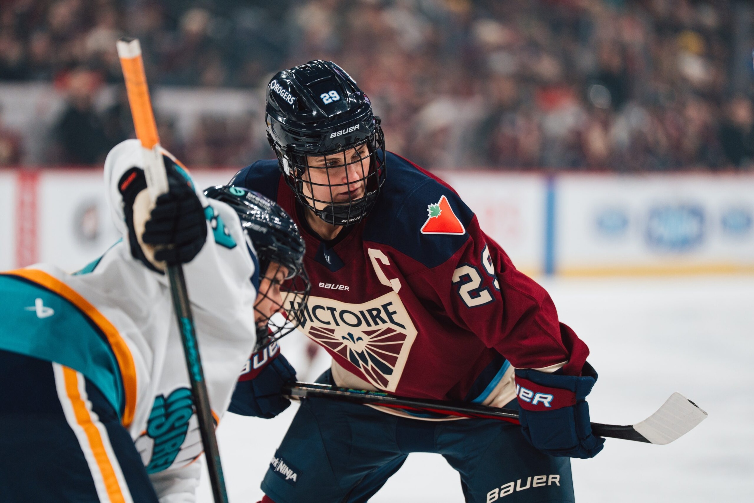 Victoire’s Marie-Philip Poulin leaves game against Fleet with injury