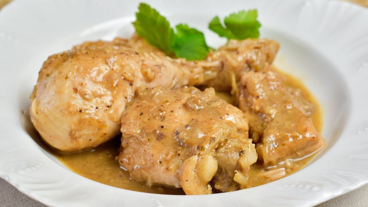 Pollo en salsa tierno y jugoso | Receta casera fácil