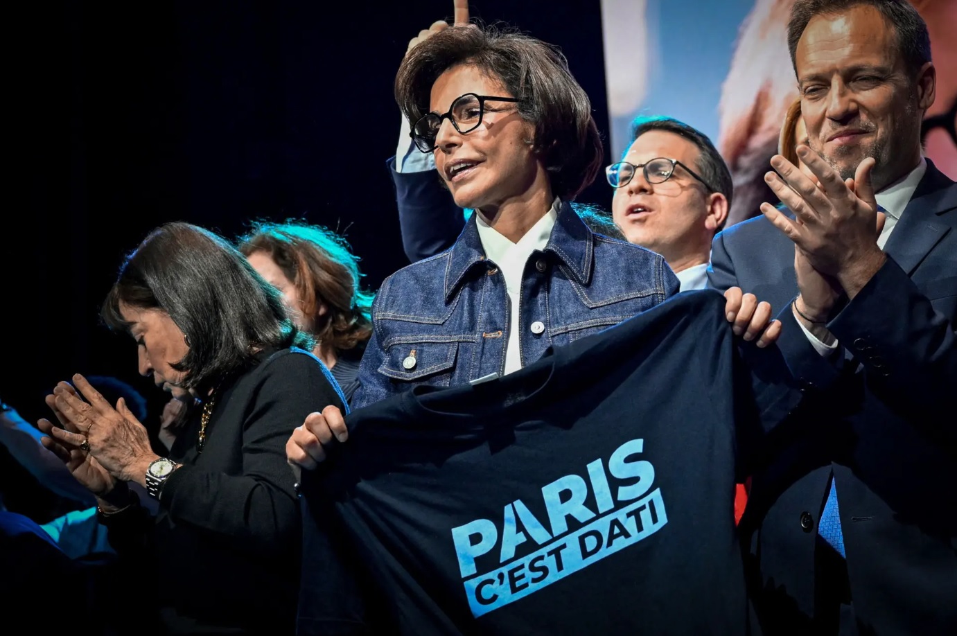 « De nombreuses saisines » : l’Arcom sort du silence après la polémique ...