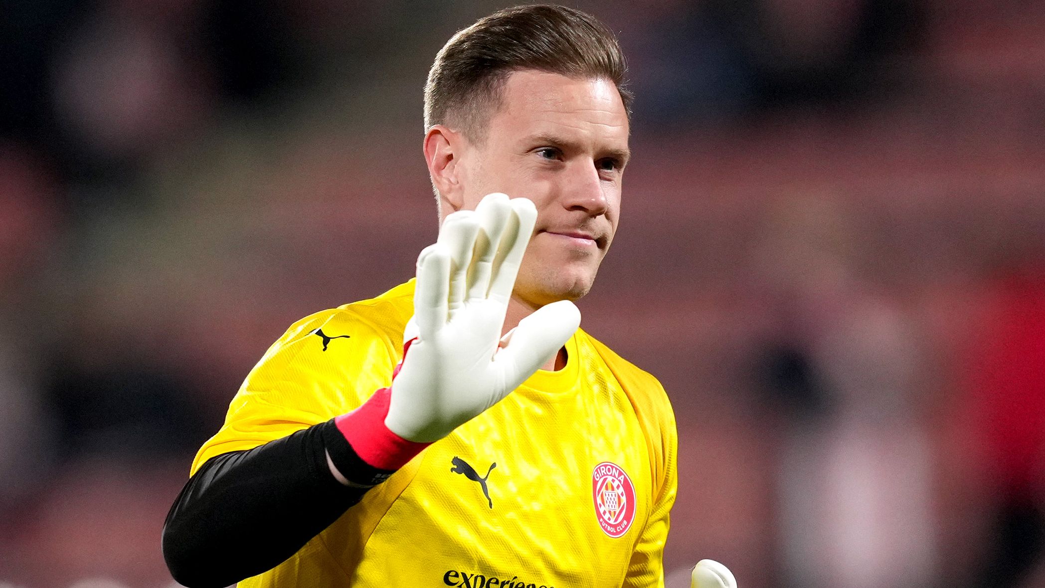 Er müsste auf sehr viel Geld verzichten! Marc-Andre ter Stegen ist ...