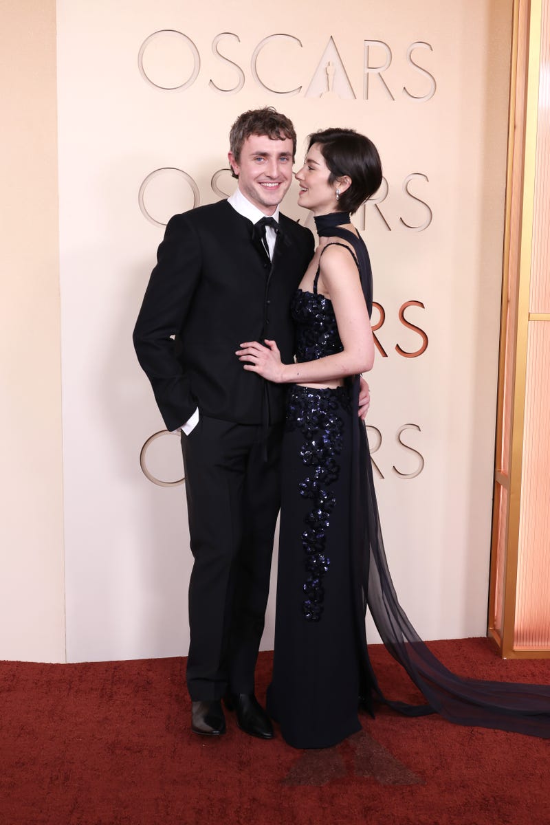 Paul Mescal and Gracie Abrams wore coordinating looks at the 2026 Oscars