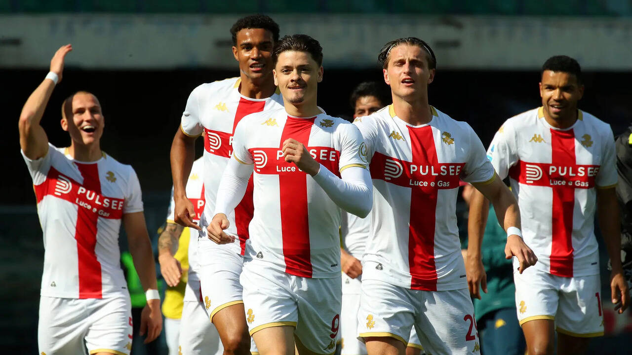 AC Milan falls behind Inter in Serie A title race following loss to Lazio