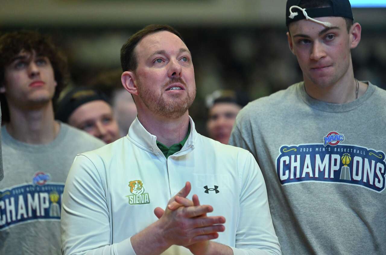 Live: 2026 March Madness men's basketball selection show updates ...