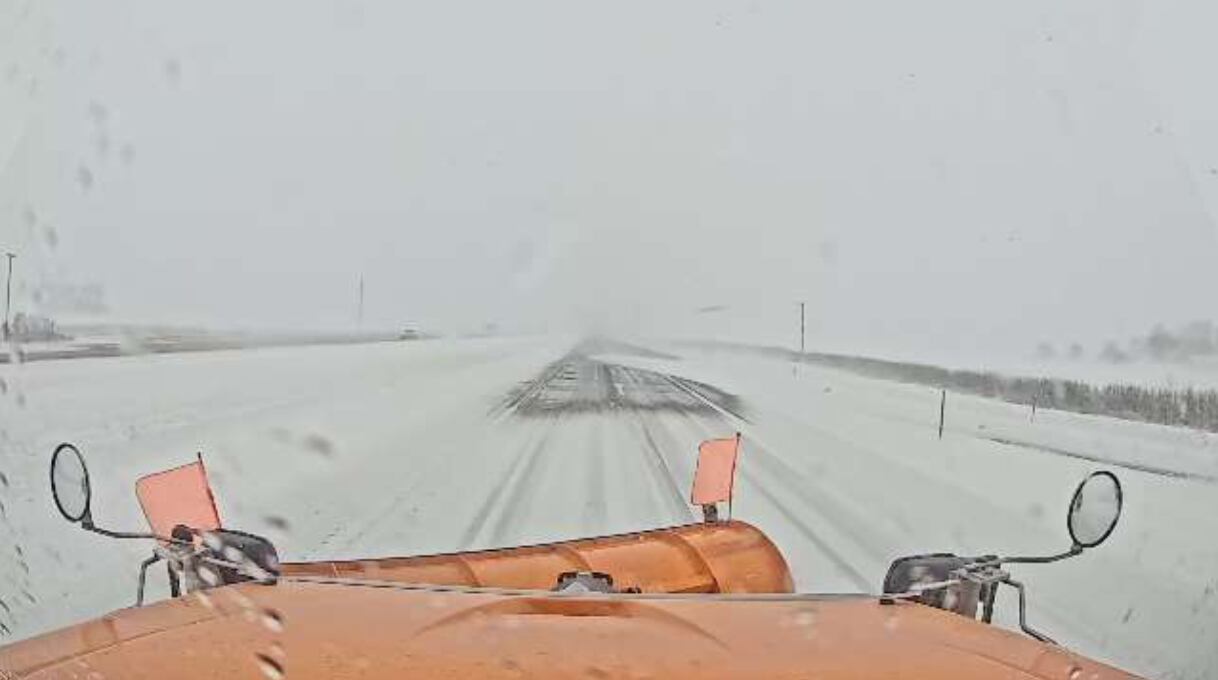 Iowa DOT closes portions of I-80