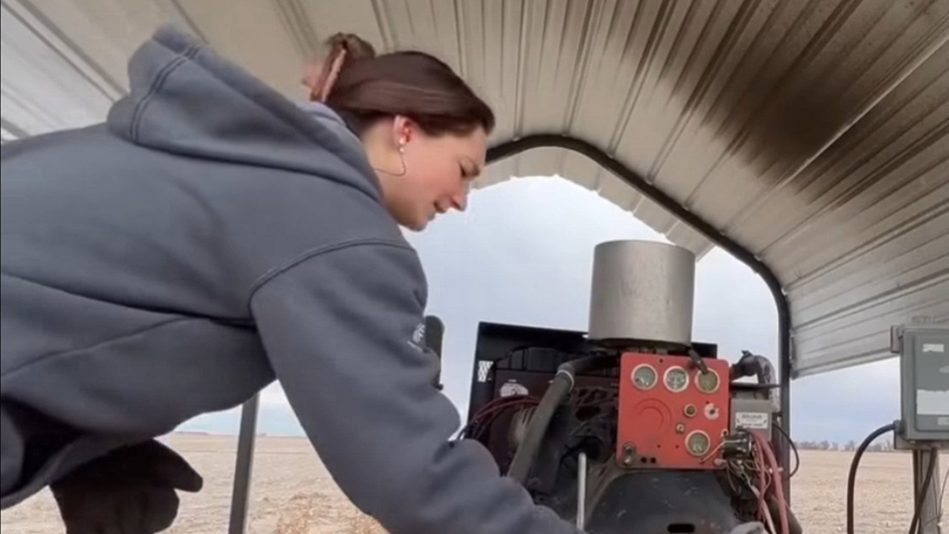 Checking for mouse nests in machinery