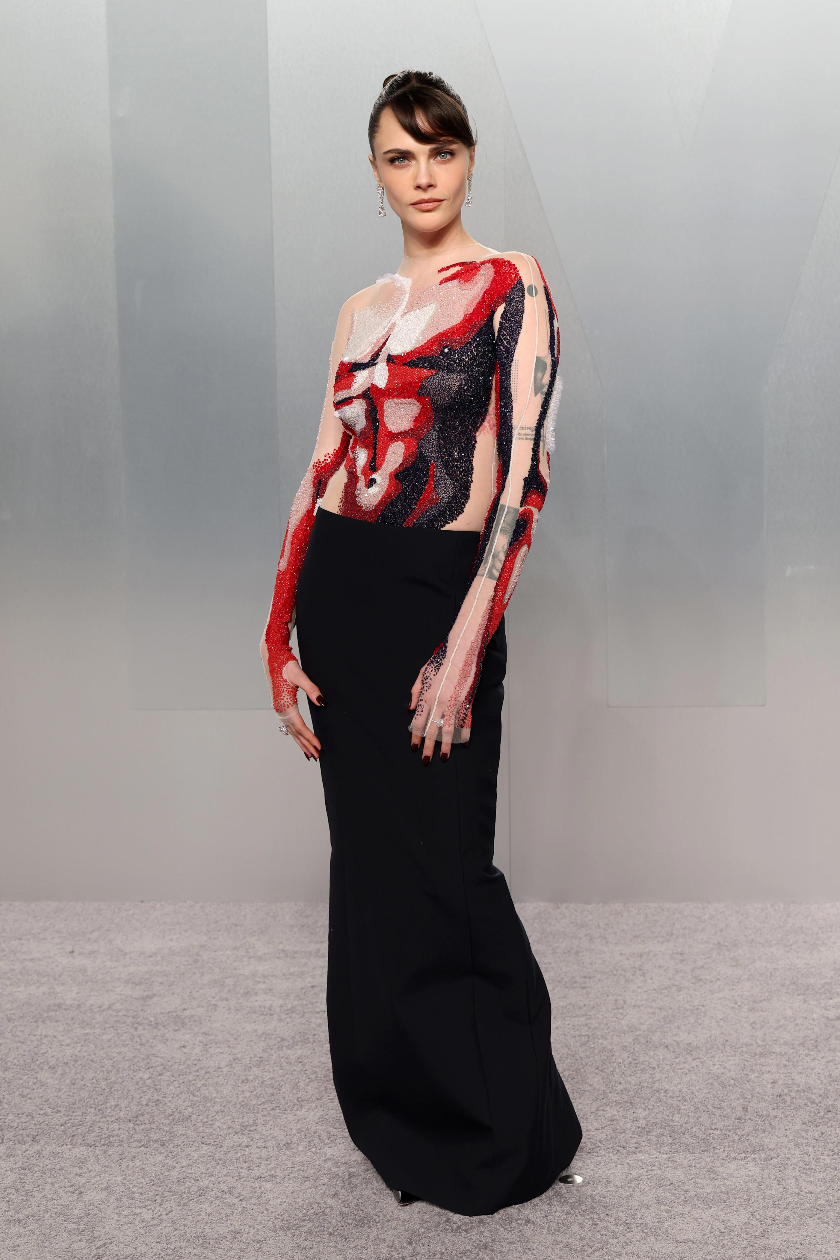 See Cara Delevingne's head-turning Oscar night 'muscle' dress