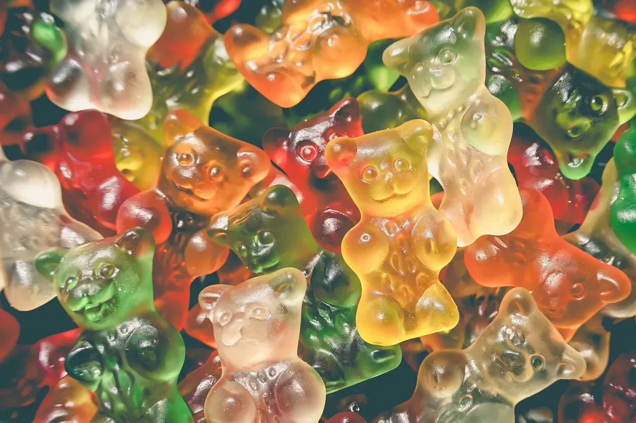 If you grew up in the '90s, these 15 after-school snacks were your ...