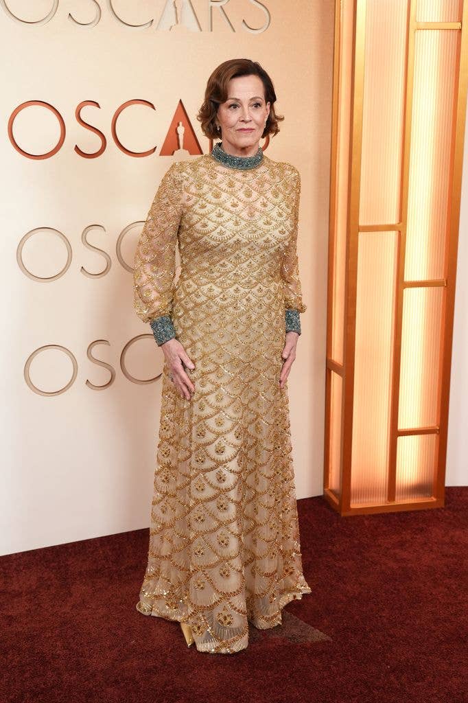 Sigourney Weaver recreates her iconic Aliens line in a nostalgic Oscars ...