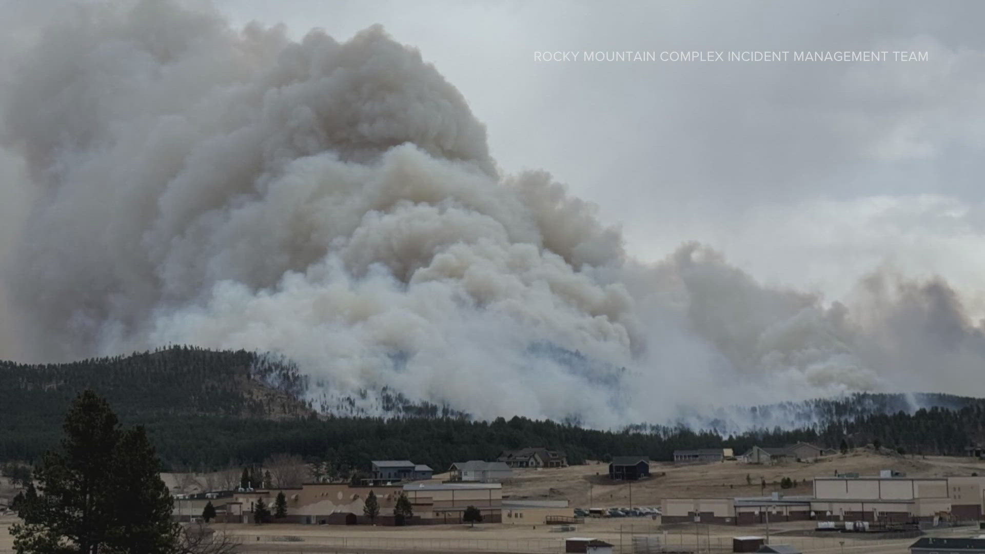 Fire burns more than 572,000 acres in western Nebraska