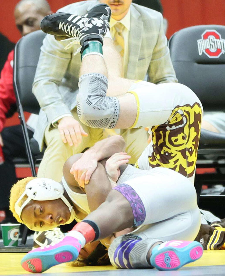 OHSAA state wrestling 2026: Which Northeast Ohio Division III boys ...