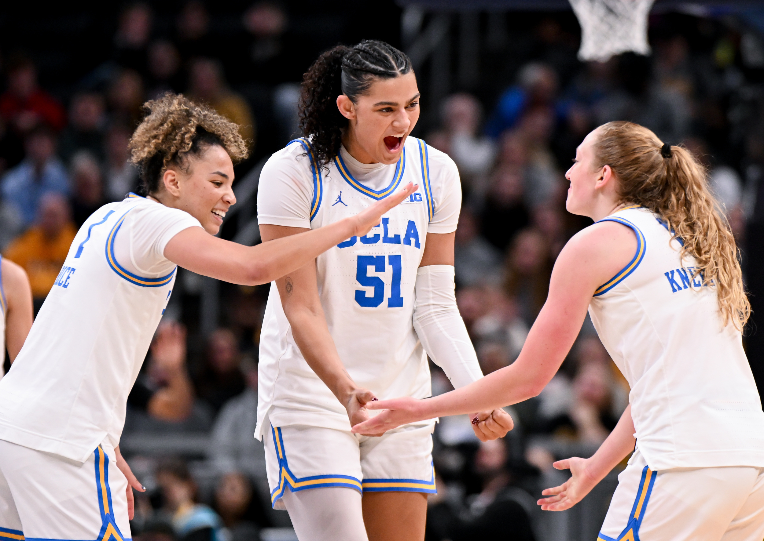 No. 1 seeds with easiest, toughest draw in women's NCAA tournament