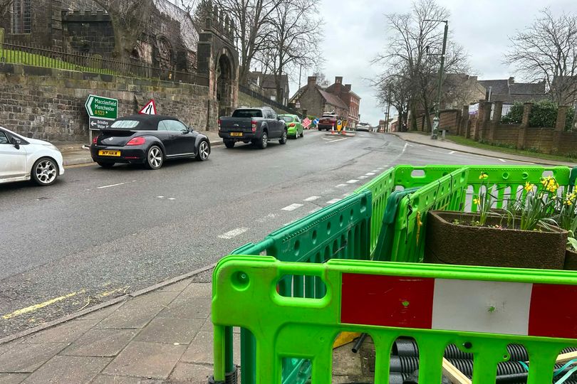 Roadworks turn town into 'car park' as temporary lights spark gridlock