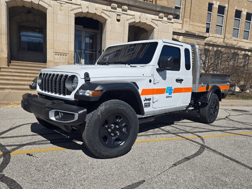 3,001 lbs payload monster: Why Acela’s flatbed Gladiator just double ...