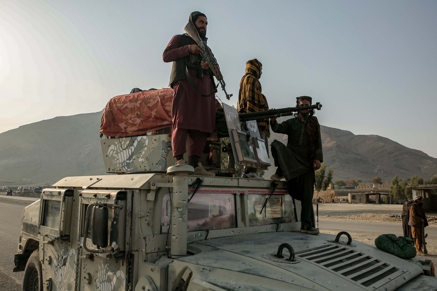 Την προσωρινή διακοπή των στρατιωτικών τους επιχειρήσεων ανακοίνωσαν ...