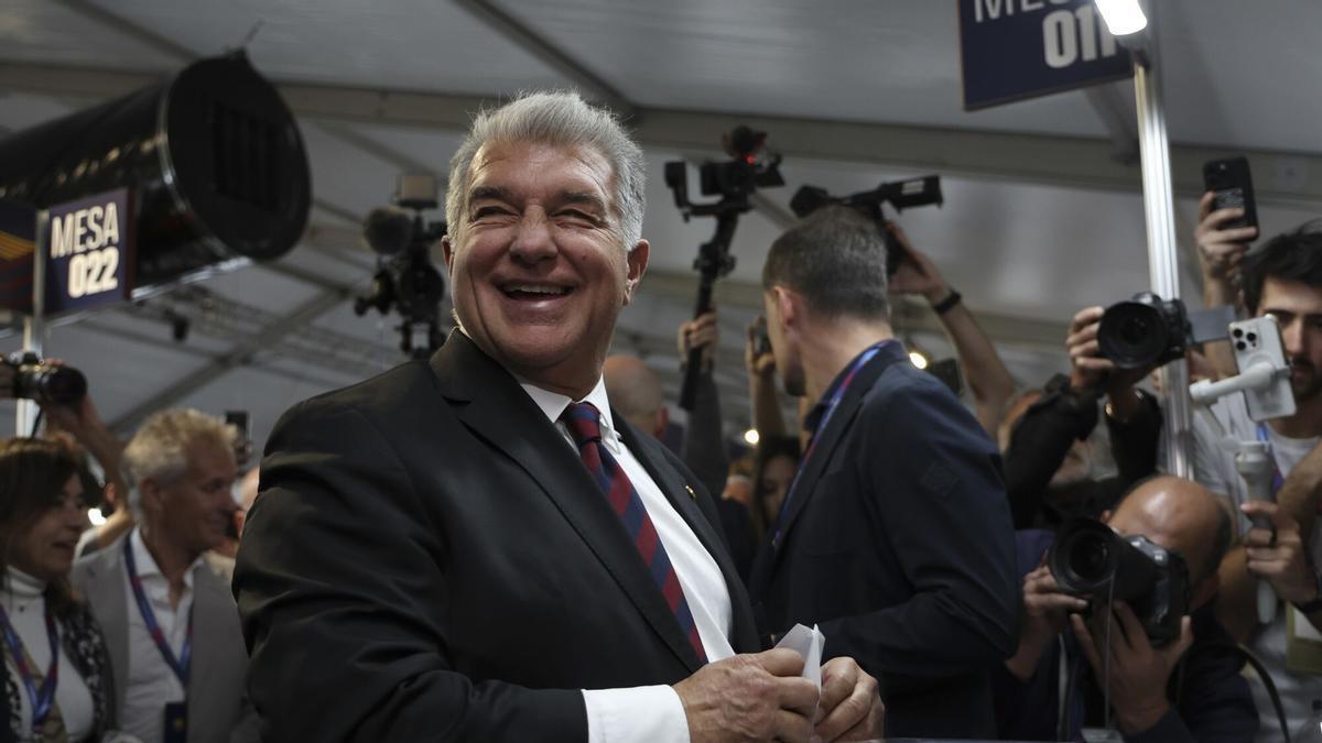 Laporta se abre en canal: infancia turbulenta, mili dura y su última ...