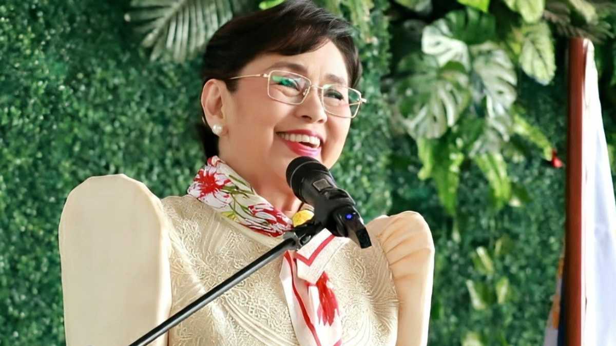 Vilma Santos, inuuna muna ang pagiging "Ina ng Batangas" kaysa pag-arte ...