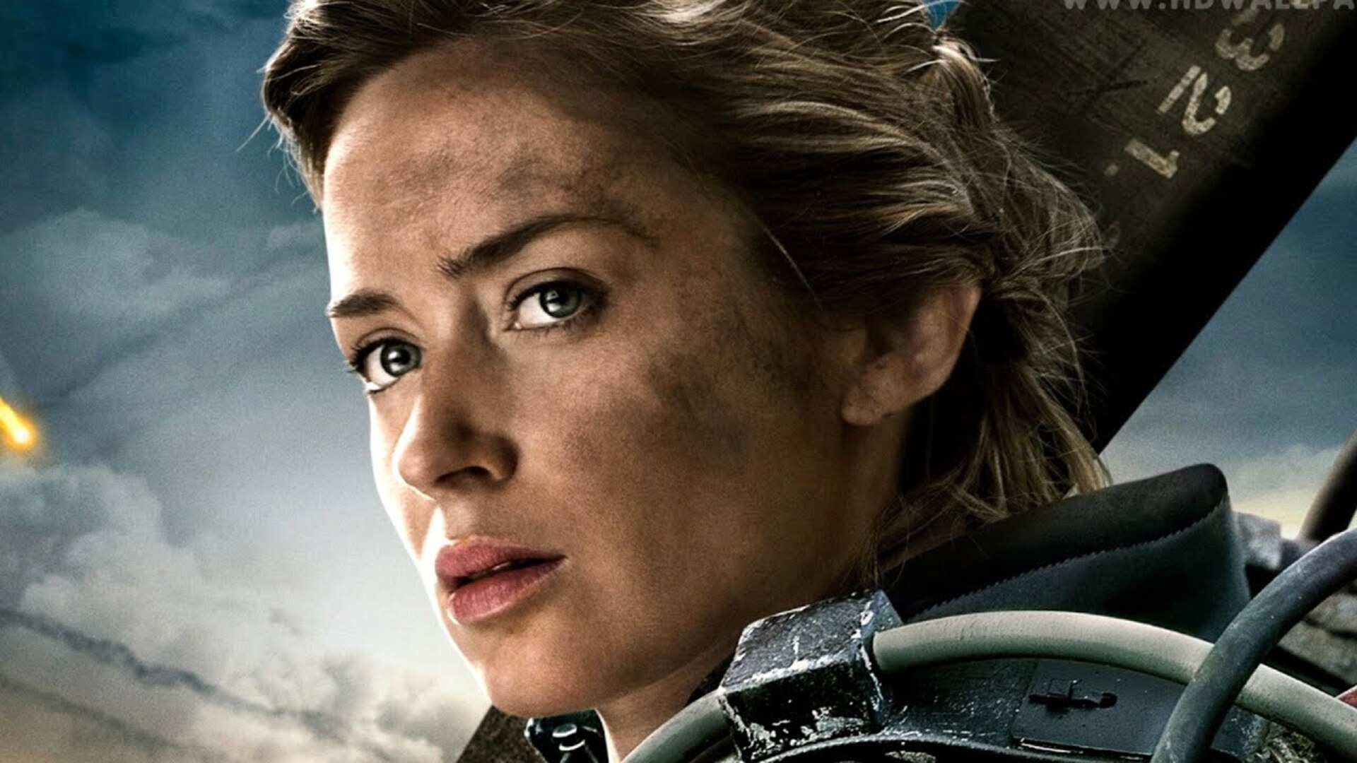 Tom Cruise's harsh response to Emily Blunt crying on the Edge of ...