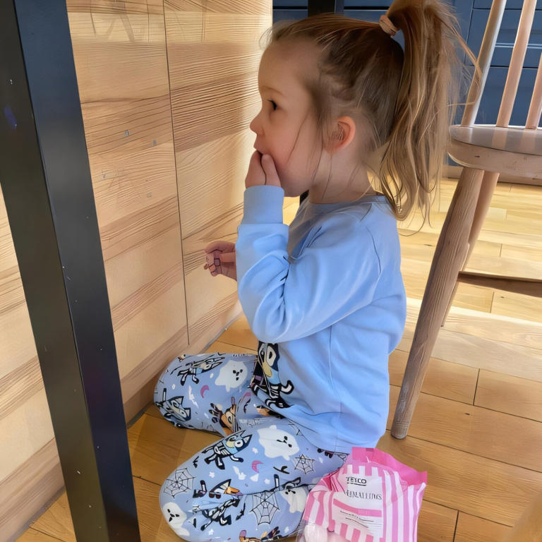 Some babies grasp deception by 10 months, rising fast by 17