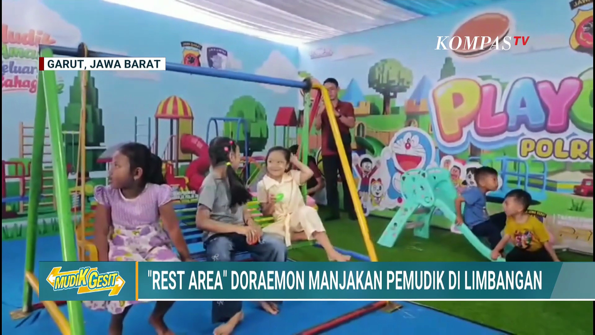 Kreatif! Rest area mudik di Limbangan Garut disulap bertema Doraemon ...