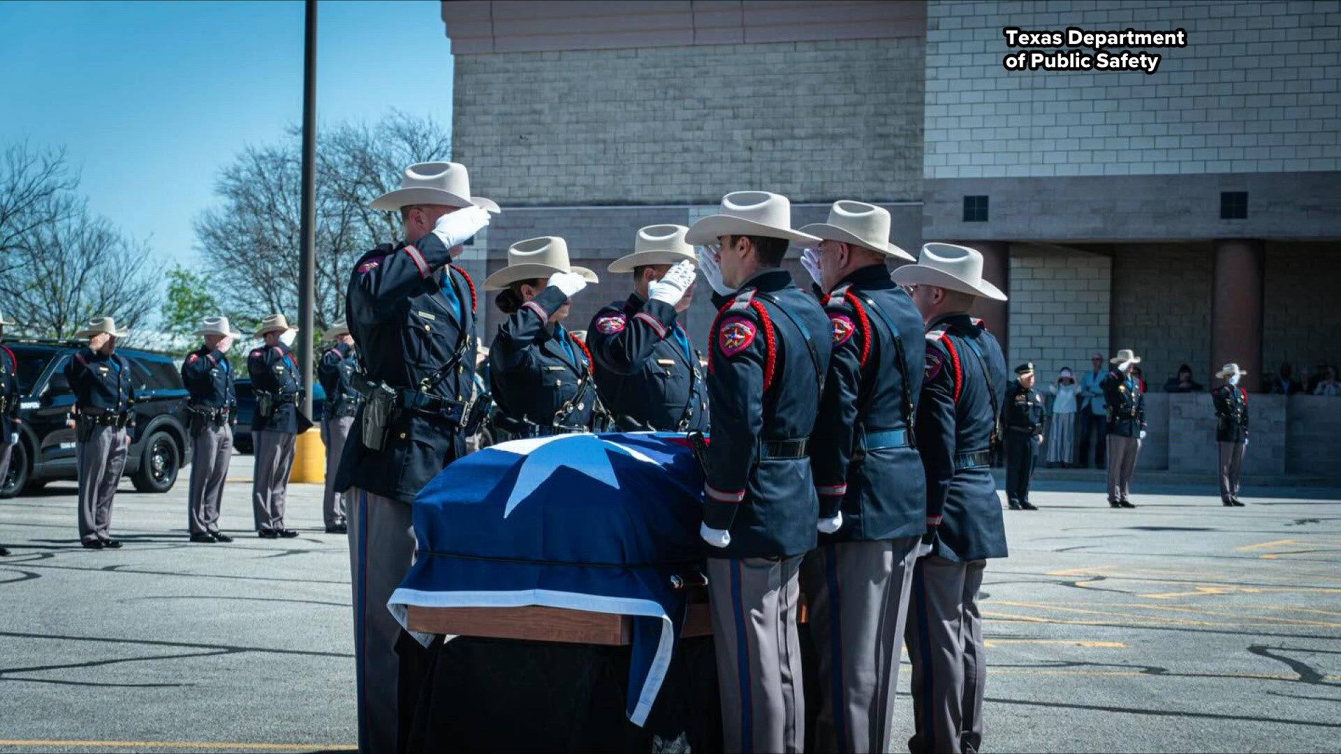Hundreds gather in Waco to remember retired Texas State Trooper Daniel ...