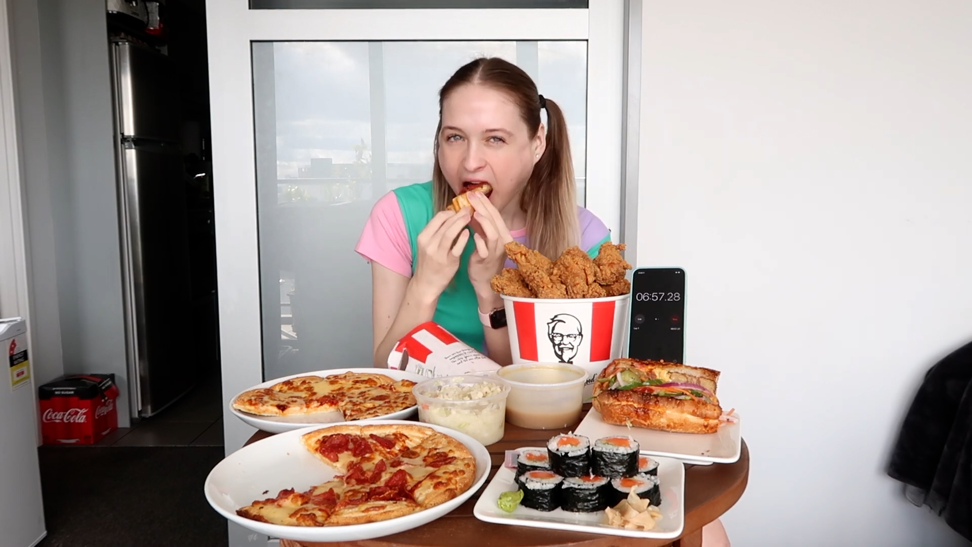 Girl takes on 10,000-calorie fast food challenge
