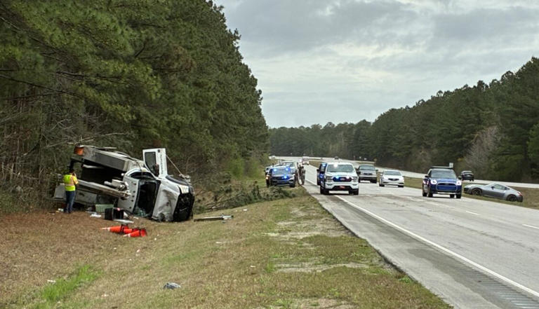 Spectrum truck driver taken to hospital after crash on Onslow County ...