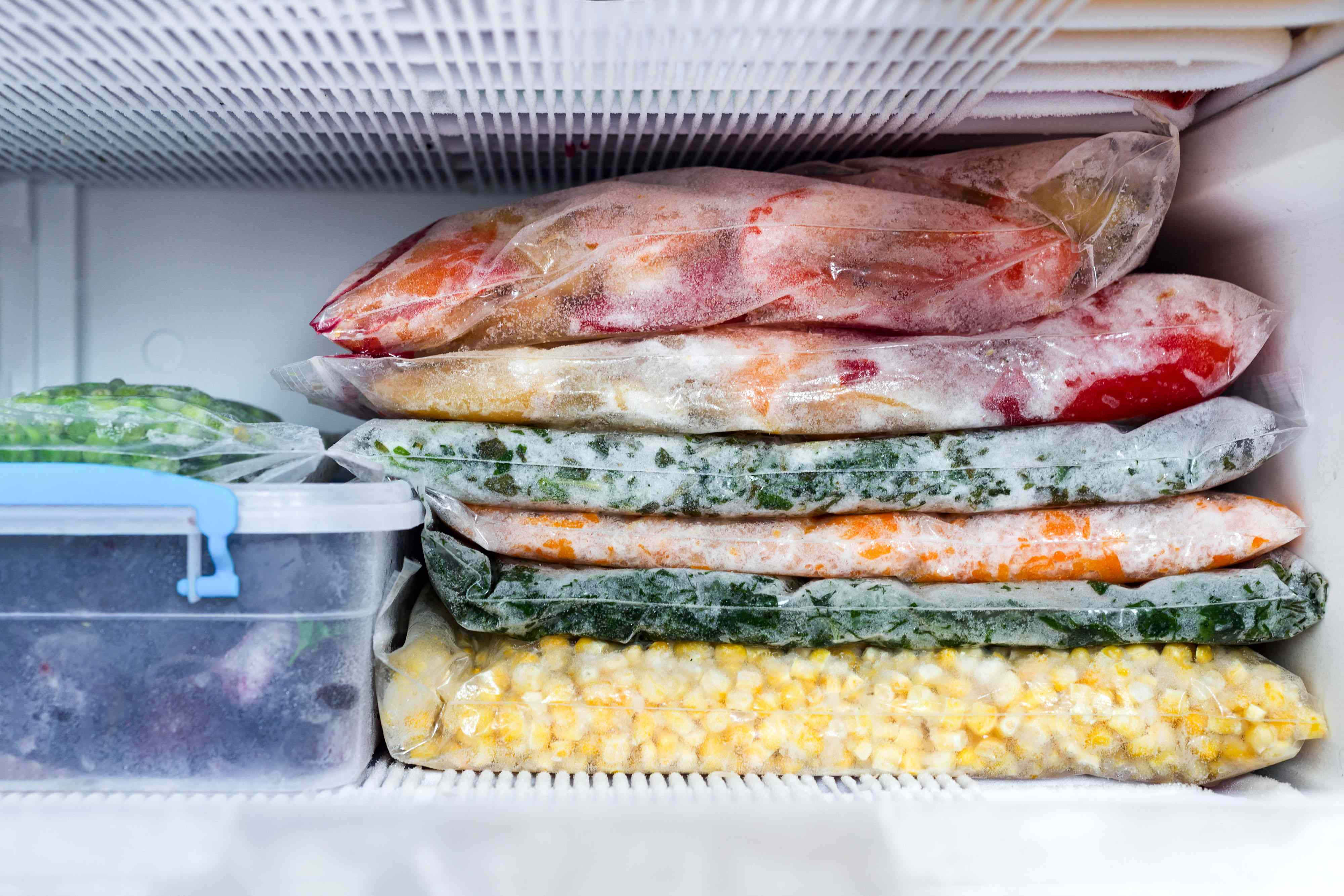 7 frozen fruits and vegetables chefs prefer over fresh