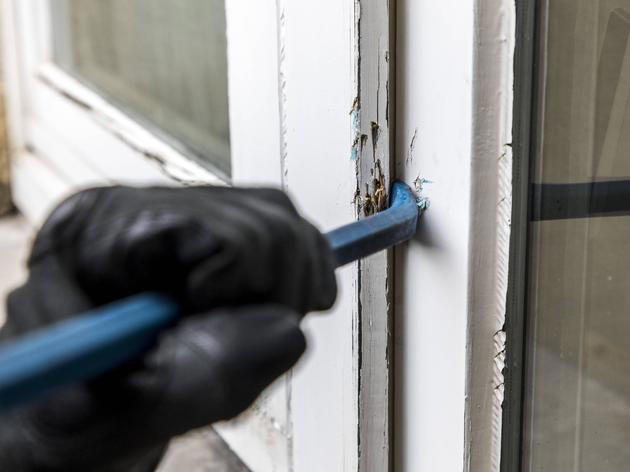 Dreiste Diebe bestehlen Senioren in Altenheim in Oberbayern – Tausende ...