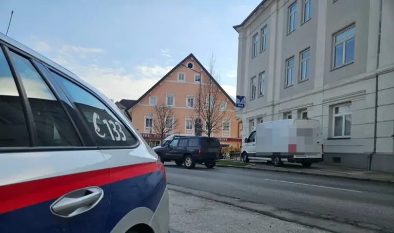 Banküberfall in Ferlach: Täter vermutlich bewaffnet