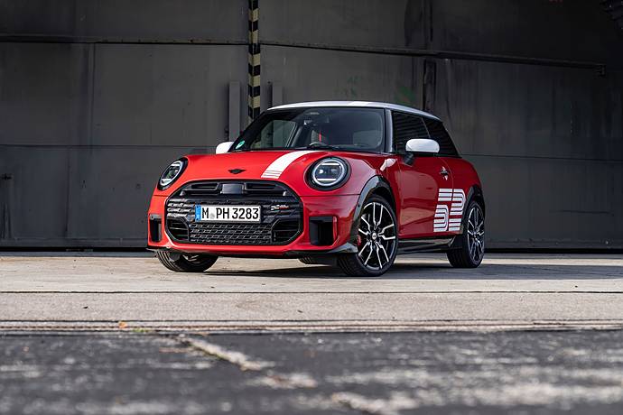 No. 52 returns: MINI unveils 1965 Victory Edition
