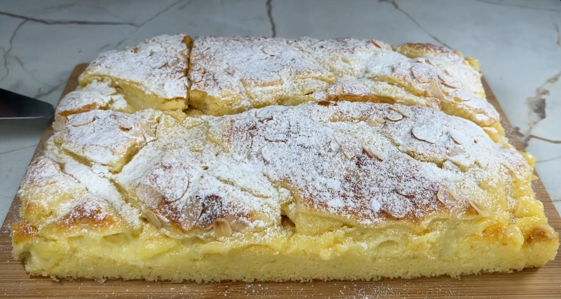 Moist lemon cake everyone will talk about