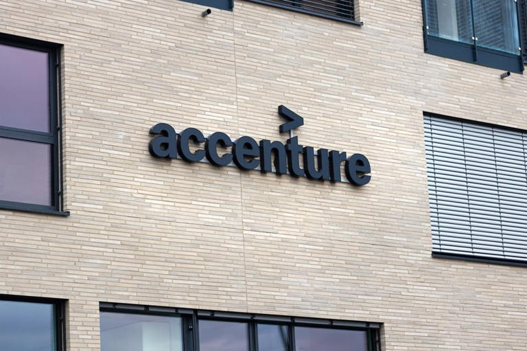 Accenture acquires AI leader Faculty, appoints new CTO
