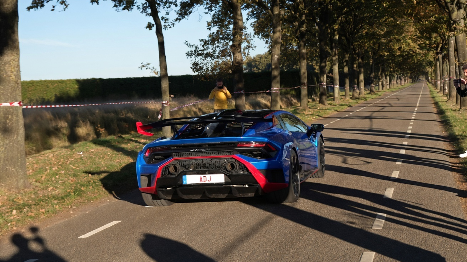 Lamborghini Huracan STO, accelerazione mozzafiato su strada pubblica