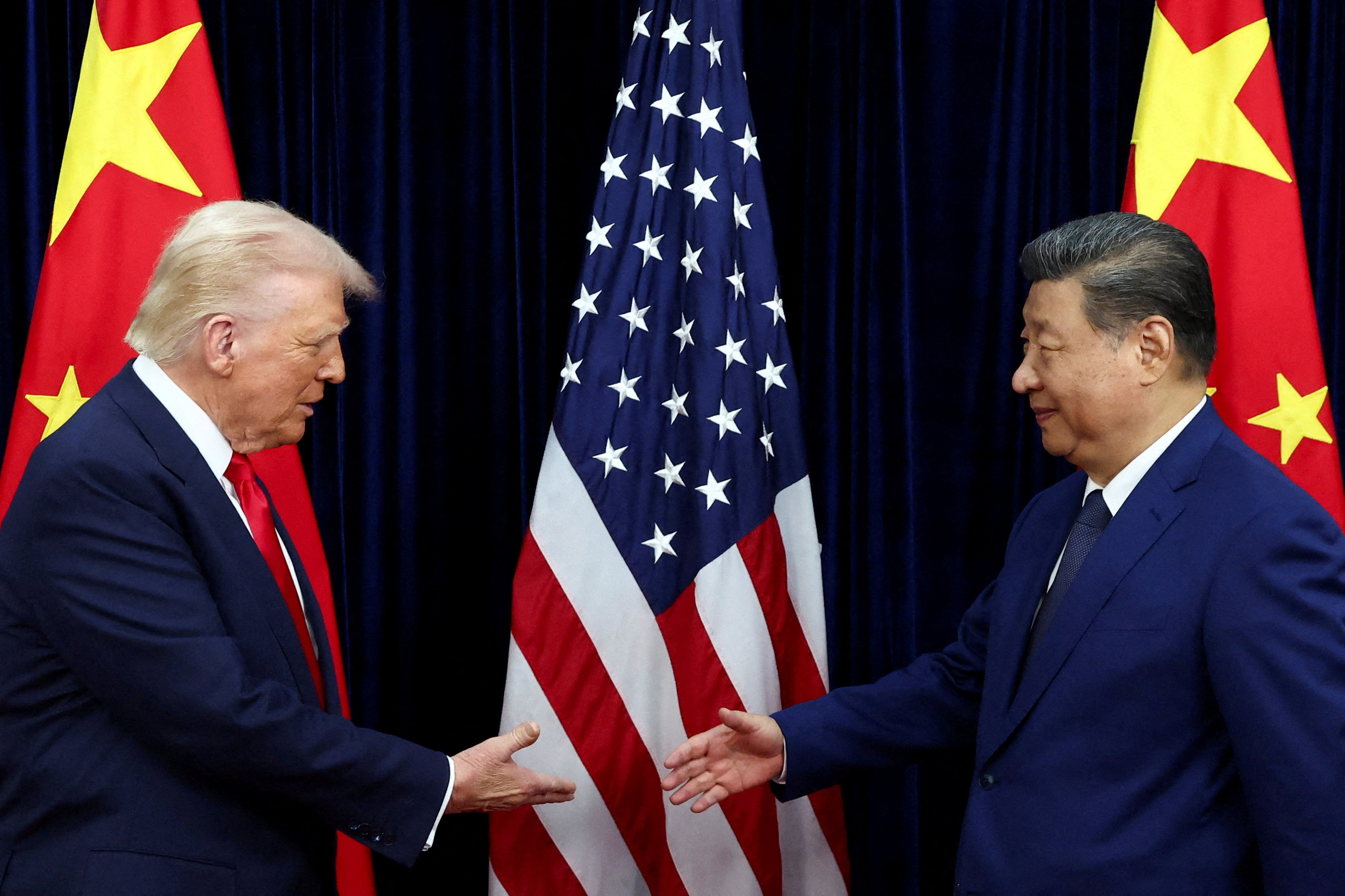 Trump-Xi summit delayed as US president pushes China to help open Hormuz
