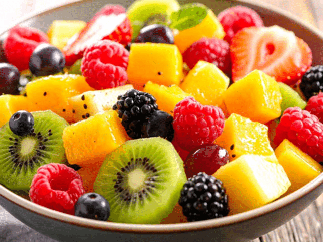 Health Tips: Why shouldn't cut fruits be kept for too long during the ...