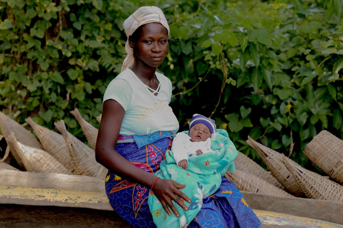 Campaign launched to protect lives of mothers with clean water pledge
