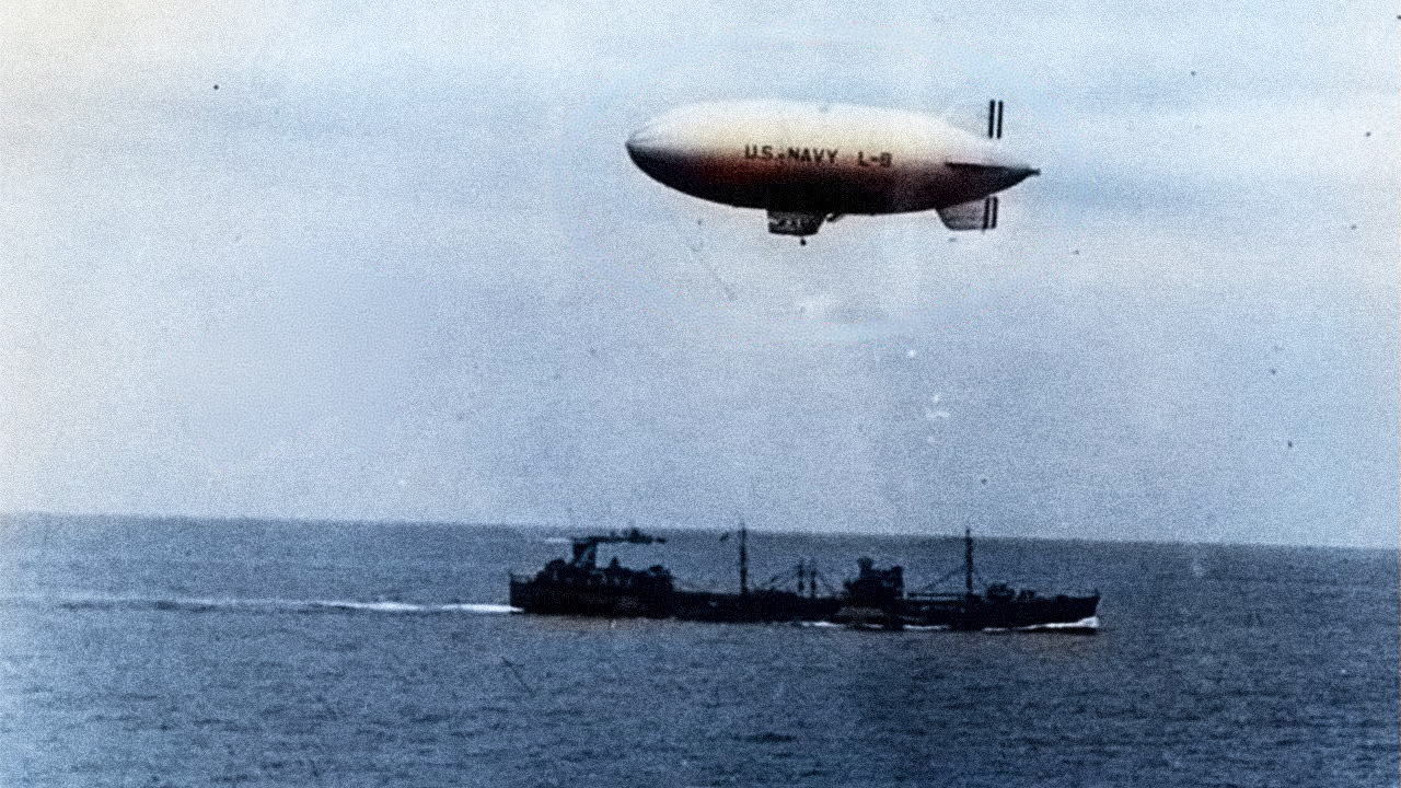 The ghost blimp - WW2 Navy airship returns empty over San Francisco
