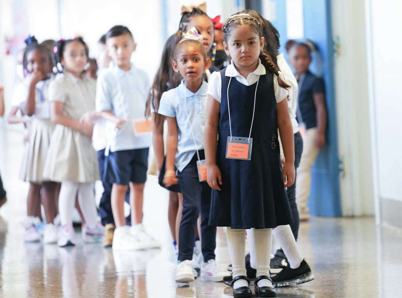 Some HISD schools will receive hundreds of new students next year. Are ...
