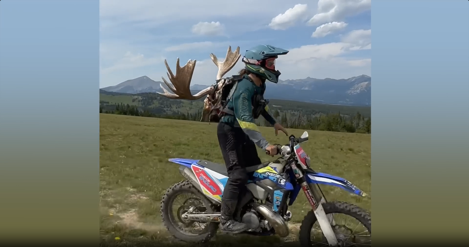 Honda Goldwing off roading!
