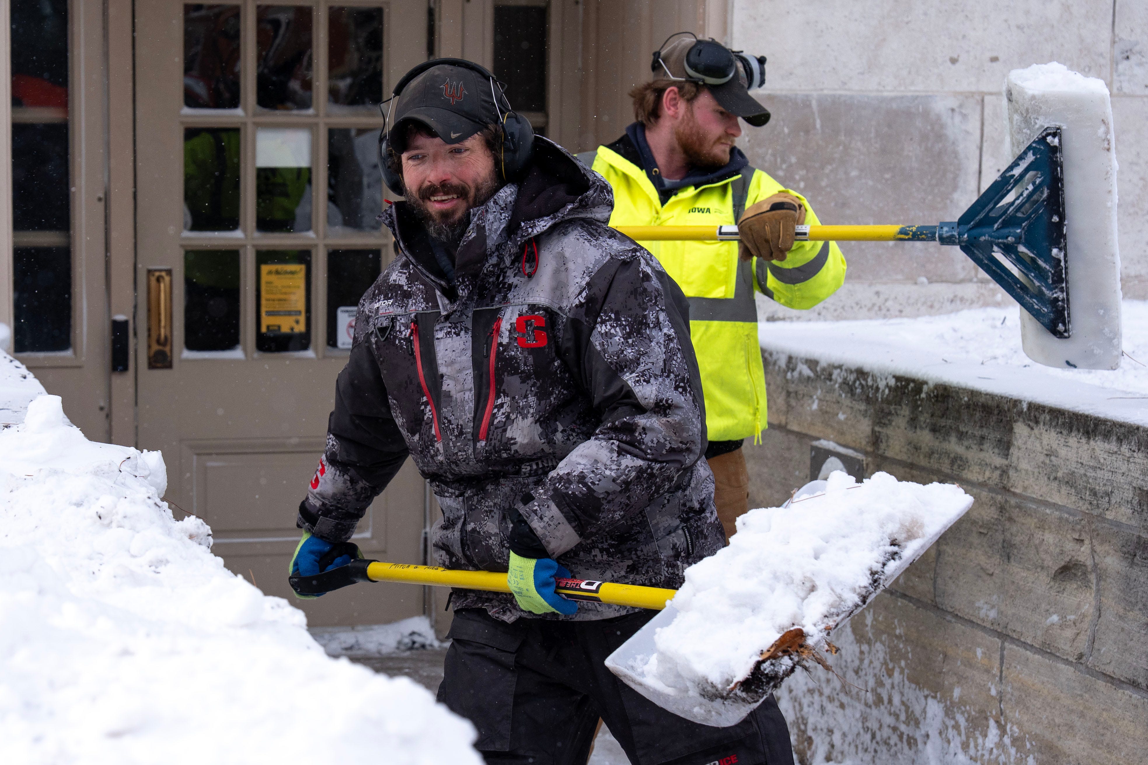 Iowa snowfall totals hit 9 inches. See who got the most from blizzard